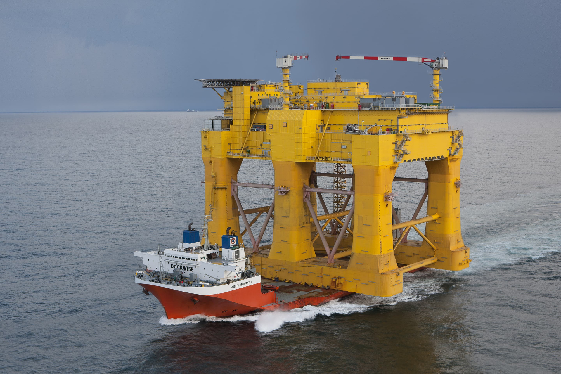 Boskalis Horizons: Gigantic DolWin2 Installed — Seamless Coordination, Precision Timing and Teamwork